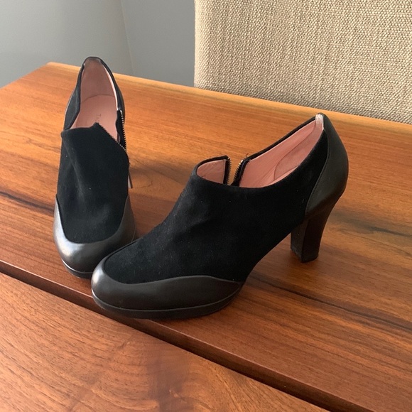 Taryn Rose | Shoes | Taryn Rose Black Suede And Leather Booties Size 9 ...